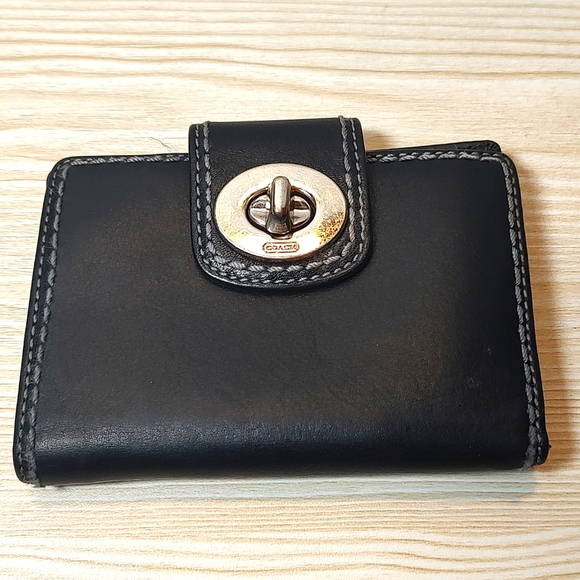 Coach | Bags | Coach Black Leather Wtwist Latch Wallet | Poshmark